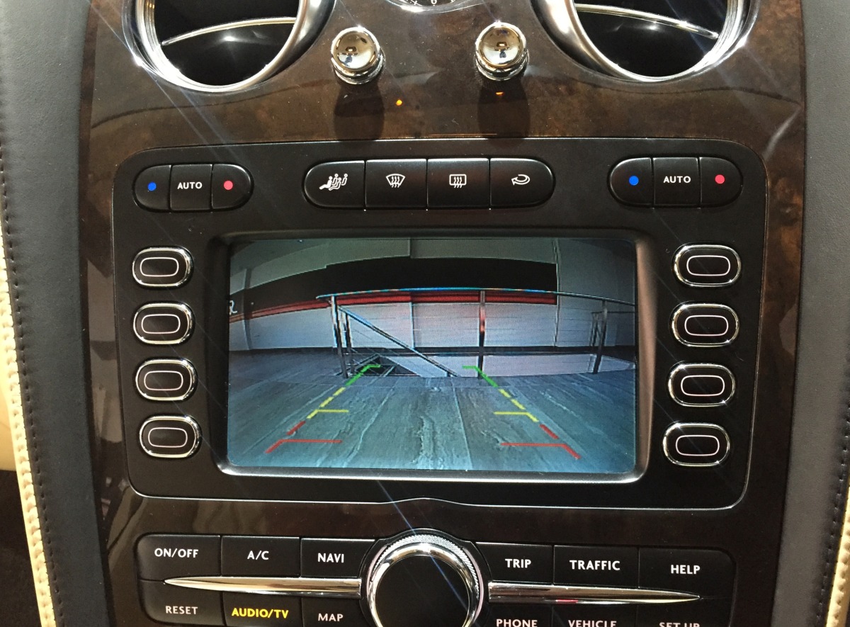 Continental 2007 Integrated Reverse Camera | Creative Installations