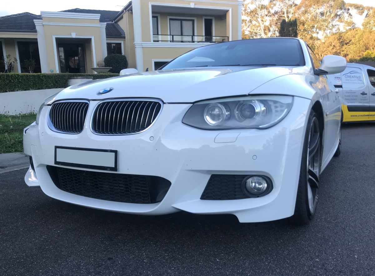 335i 2011 Integrated Front Camera | Creative Installations