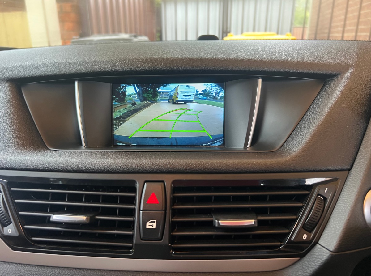 X1 2013 Integrated Reverse Camera | Creative Installations