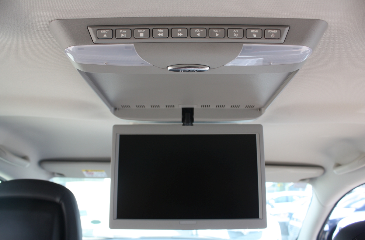 Freemont 2015 10.2" Roof DVD player | Creative Installations