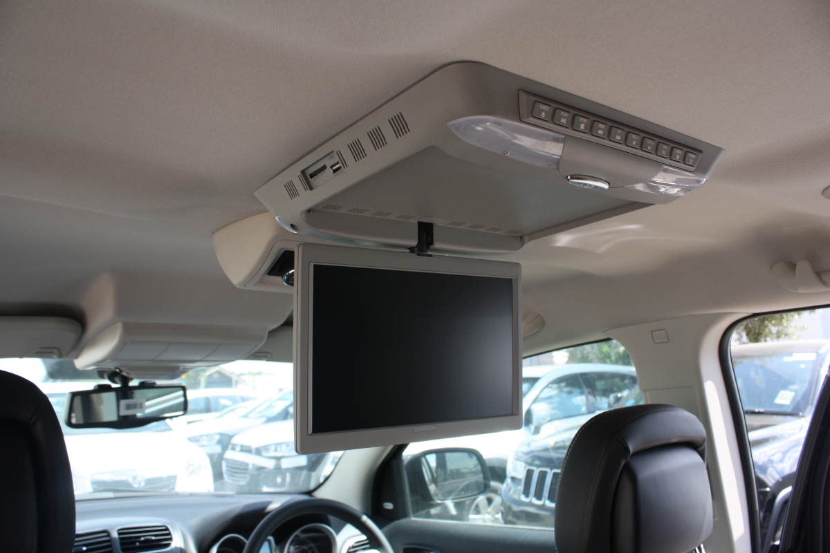 Freemont 2015 10.2" Roof DVD player | Creative Installations