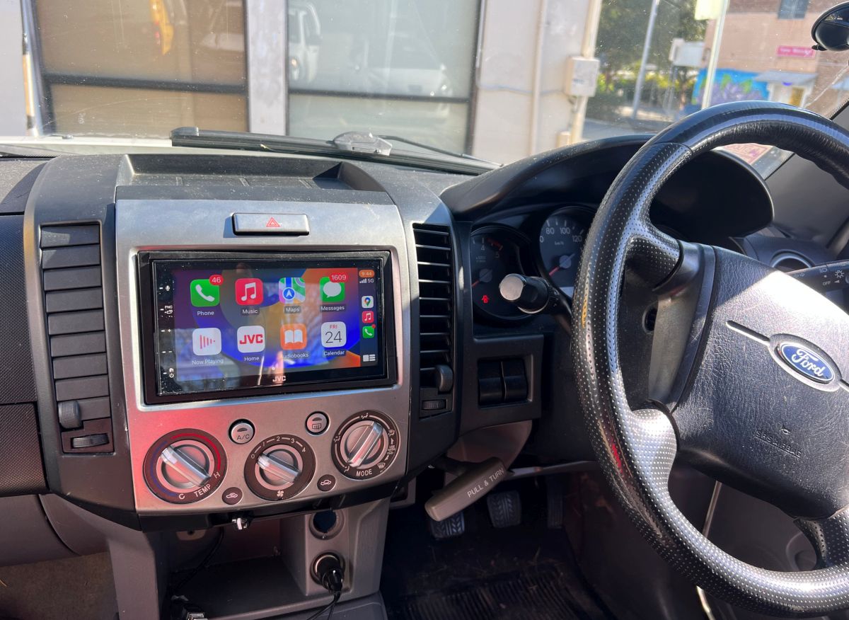 Ranger 2010 JVC KW-M560BT Head Unit | Creative Installations