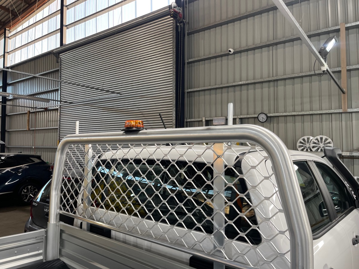 Ranger 2022 LED Amber Beacon | Creative Installations