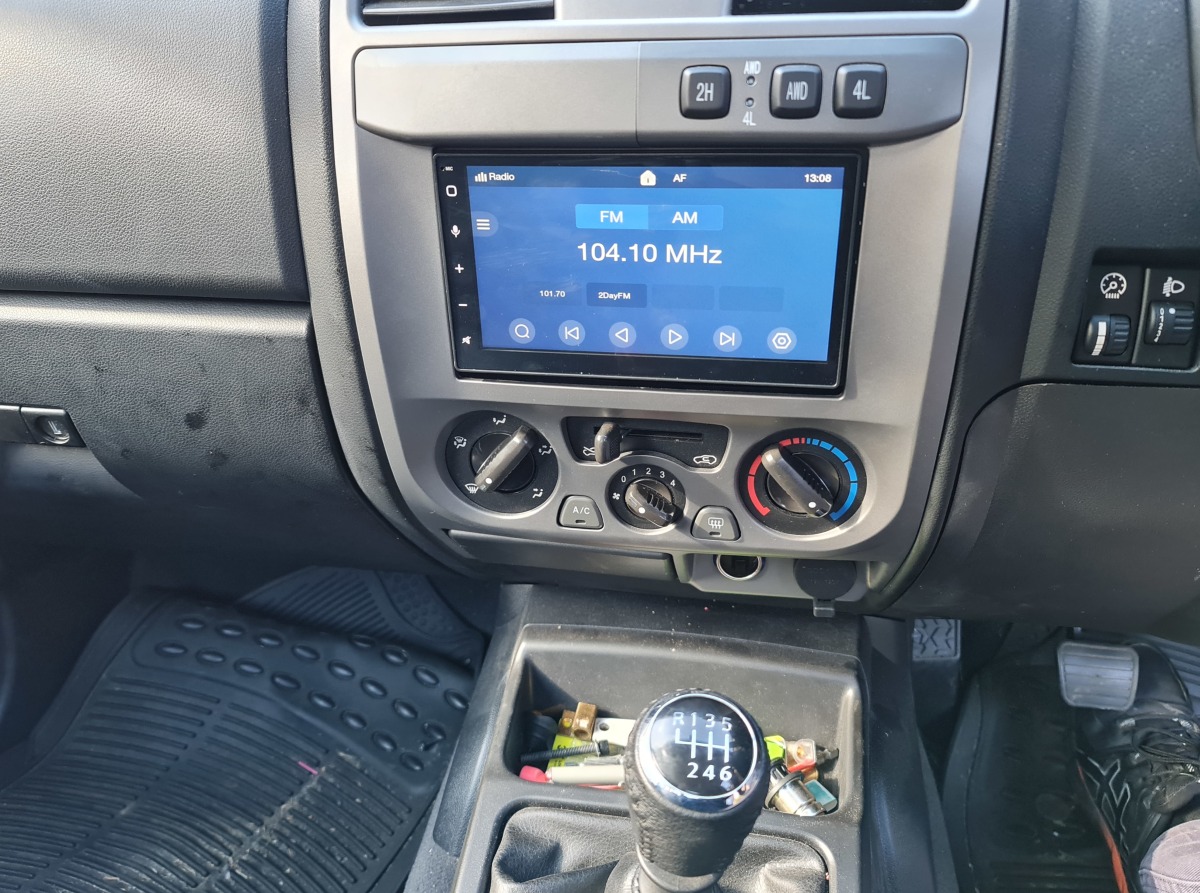 Steed 2020 Mongoose Q-U720AC Head Unit | Creative Installations