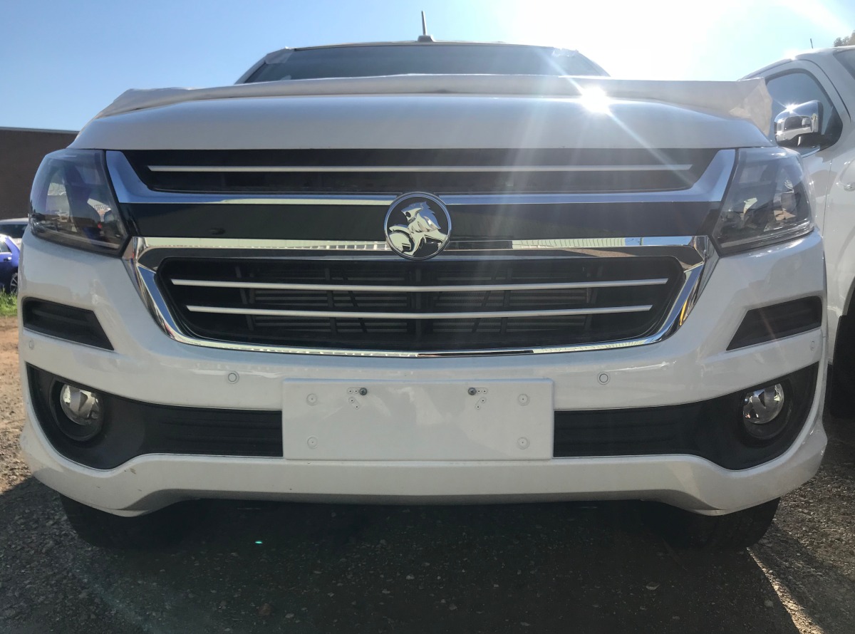 Colorado 2018 Front Parking Sensors | Creative Installations