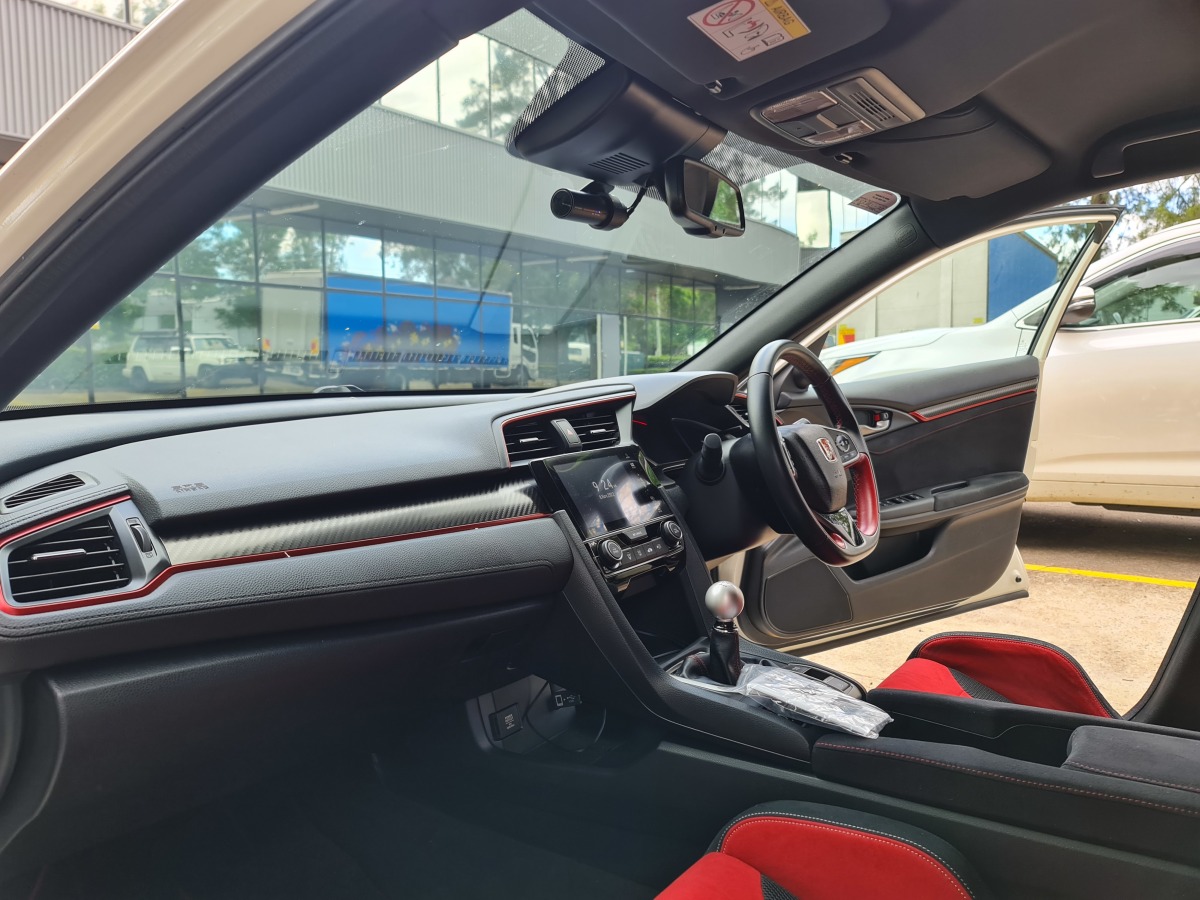 Civic 2019 BlackVue DR900X-2CH Plus Dash Cameras | Creative Installations