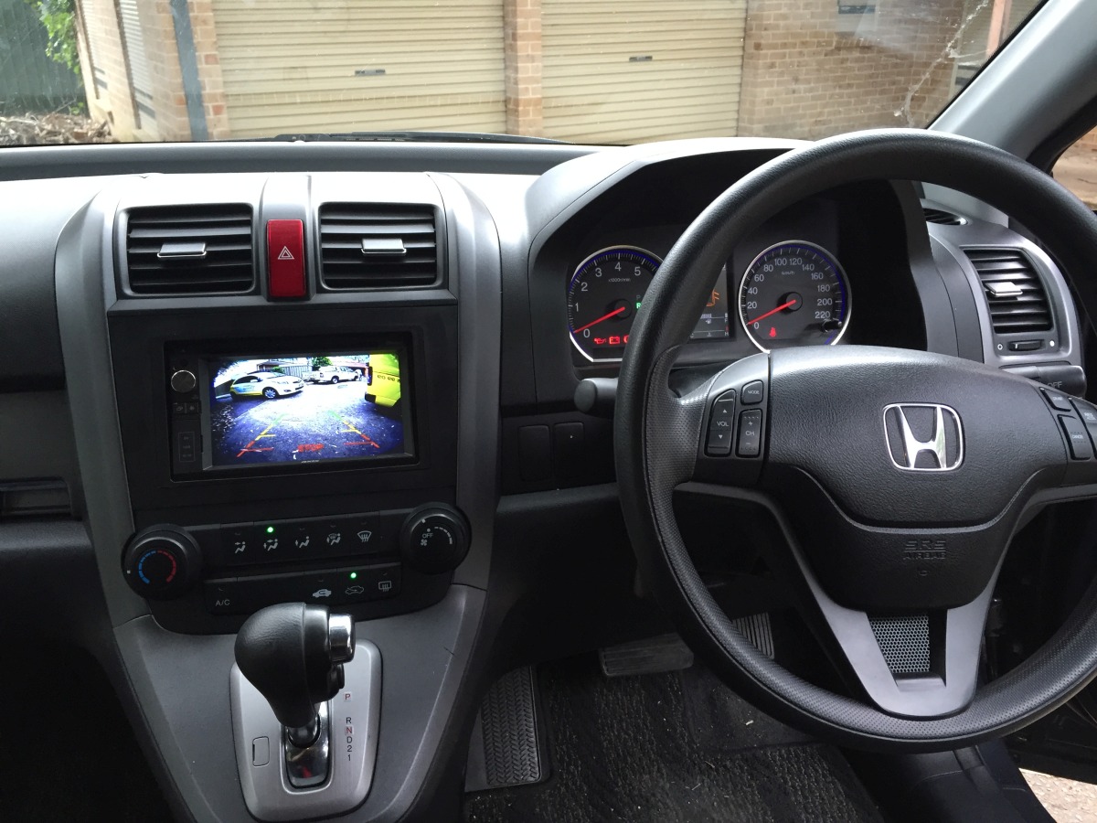 CRV 2007 Axis AX1488BT In-Dash Multimedia Receiver | Creative Installations