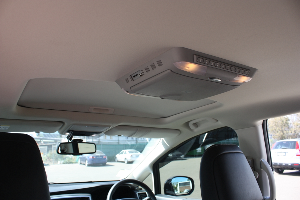 Odyssey 2016 10.2" Roof DVD player | Creative Installations
