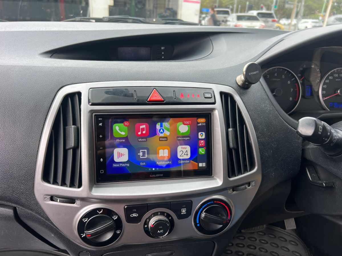 i20 2015 Calibre ELITE 7W Head Unit | Creative Installations