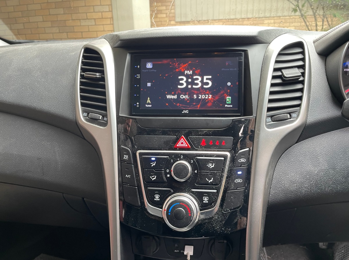 i30 2014 JVC KW-M560BT Head Unit | Creative Installations