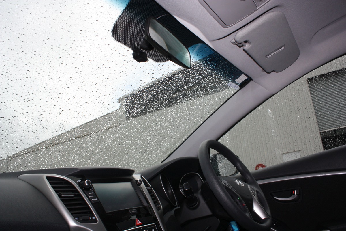 i30 2016 eCELL Dash Cameras | Creative Installations