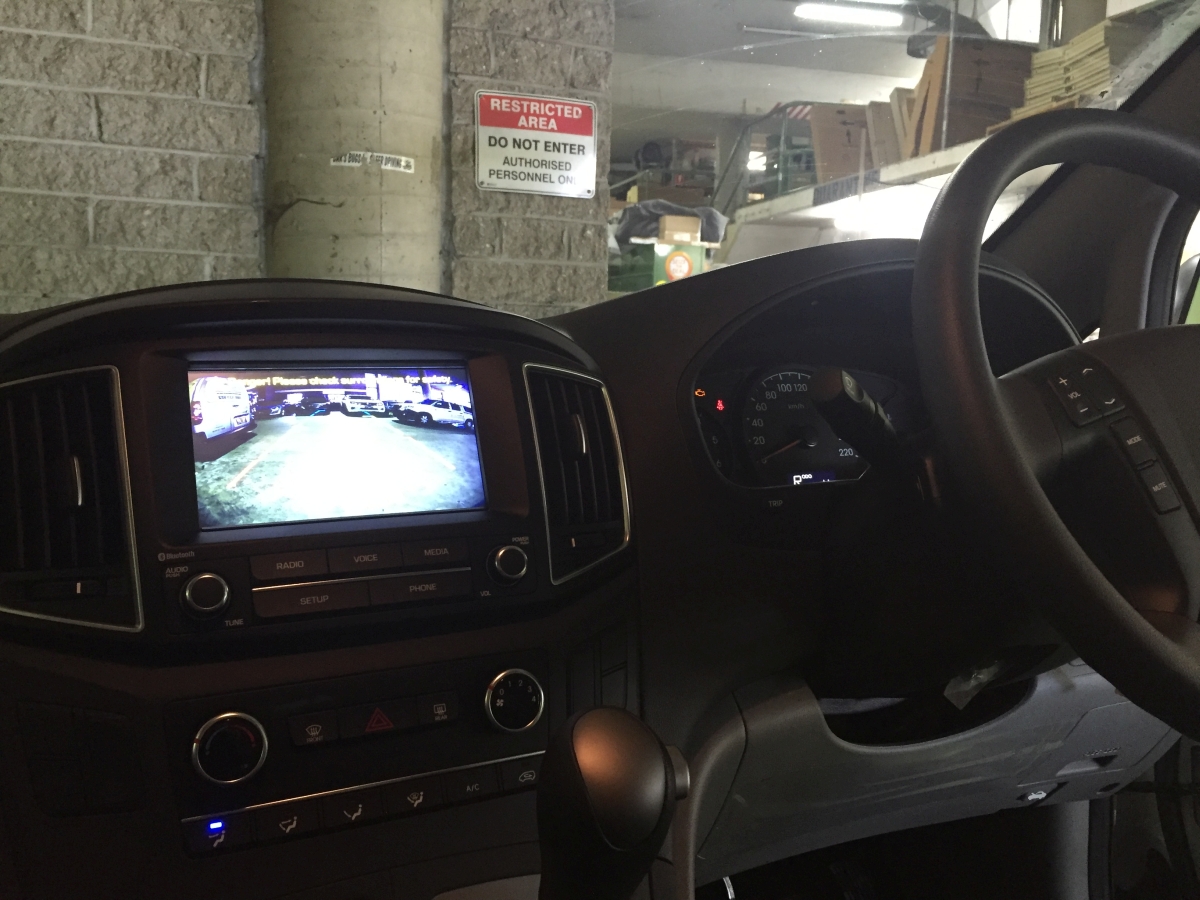 iLoad 2016 Integrated Reverse Camera | Creative Installations