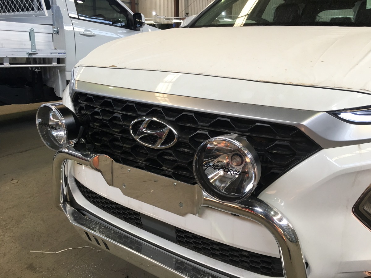 Santa Fe 2018 Lightforce 170 Striker Driving Lights | Creative ...