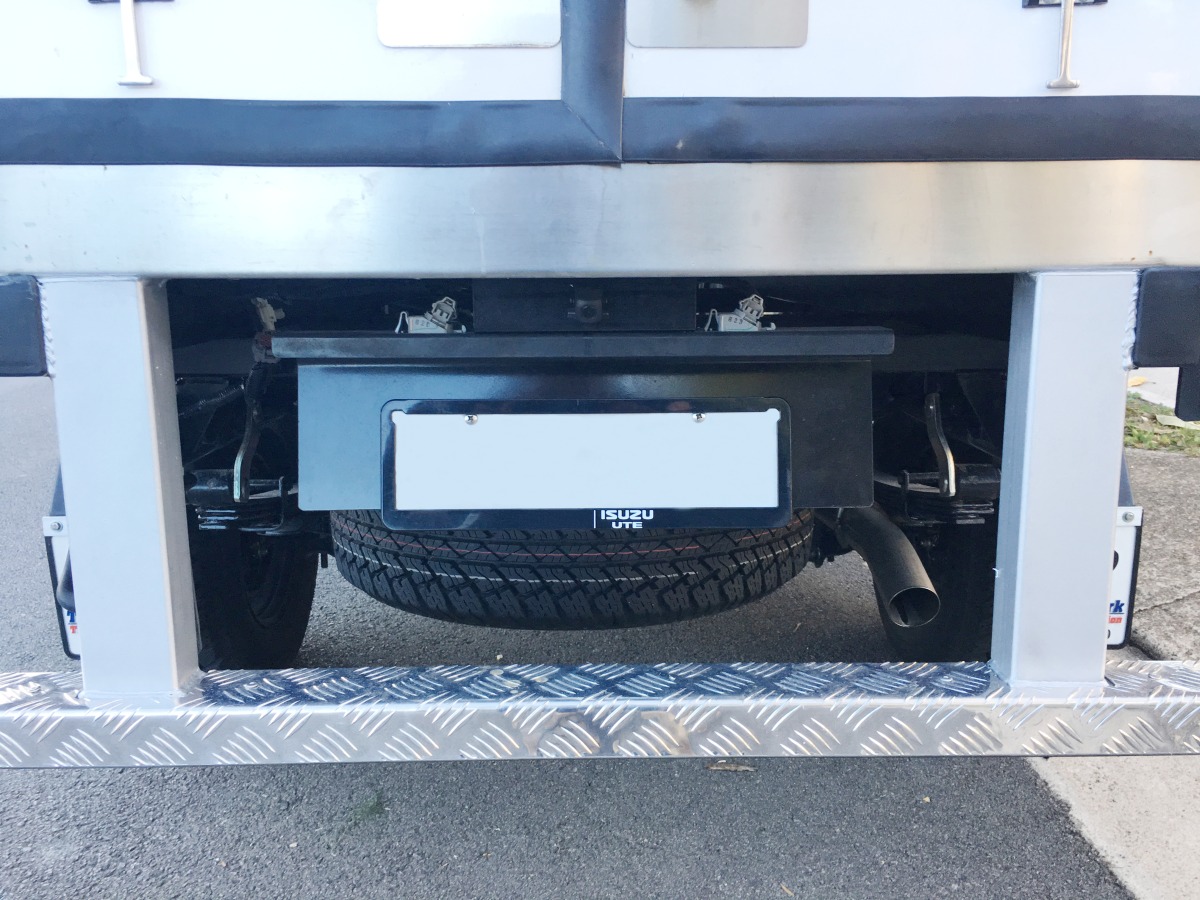 D-Max 2018 Integrated Reverse Camera | Creative Installations