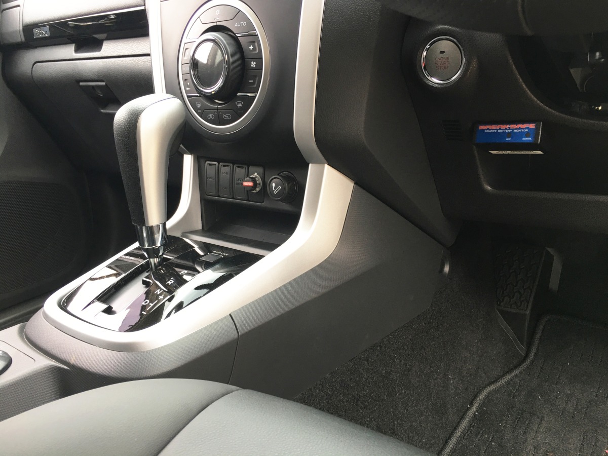 MU-X 2020 Breaksafe RM6000 Remote Battery Monitor | Creative Installations