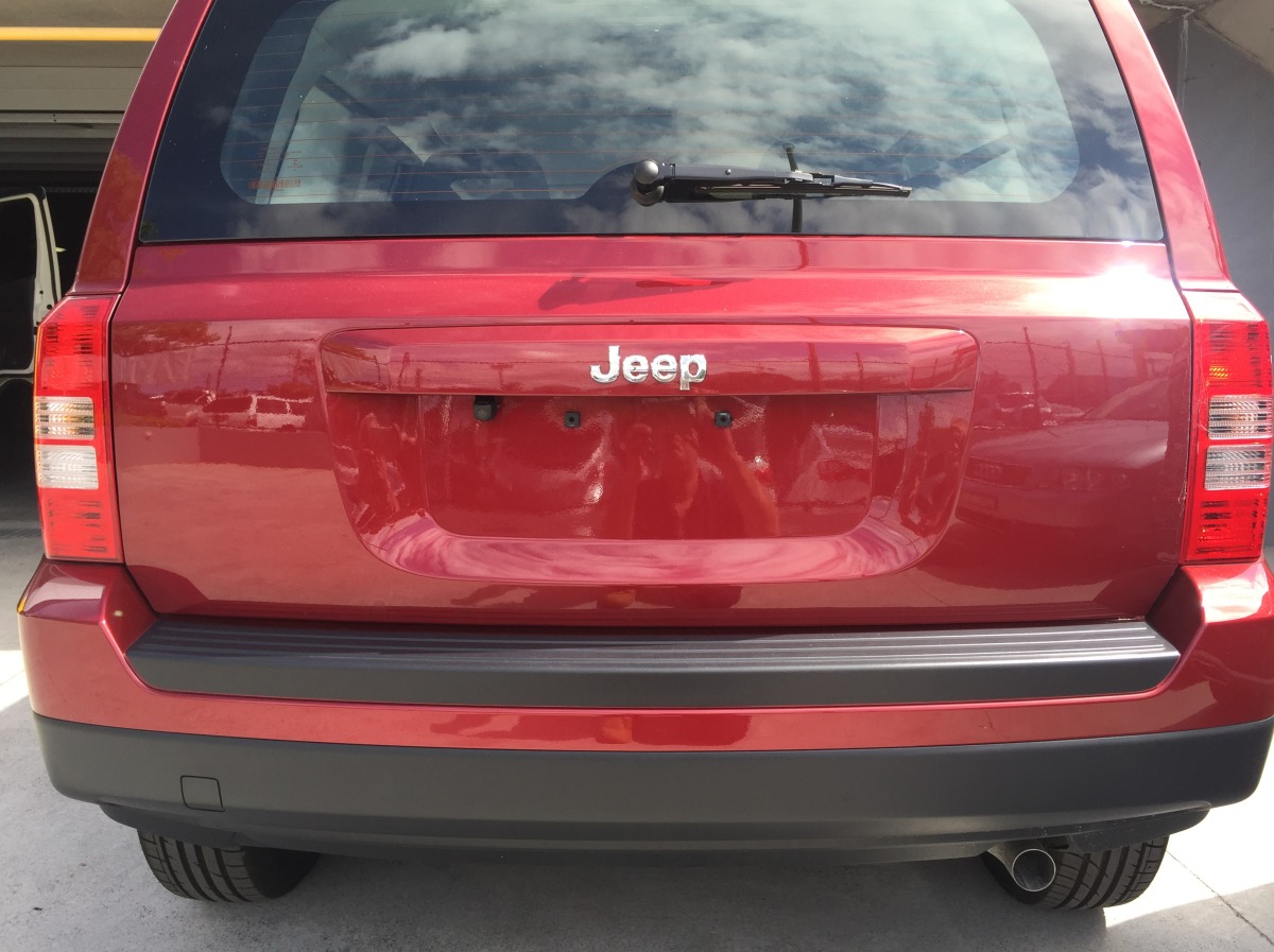 Compass 2016 Kenwood CMOS-130 Reverse Camera | Creative Installations