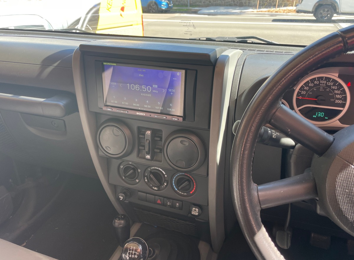 Wrangler 2010 Sony XAV-AX5000 Head Unit | Creative Installations