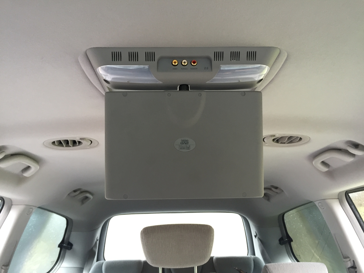 Grand Carinival 2009 10.2" Roof DVD Player | Creative Installations