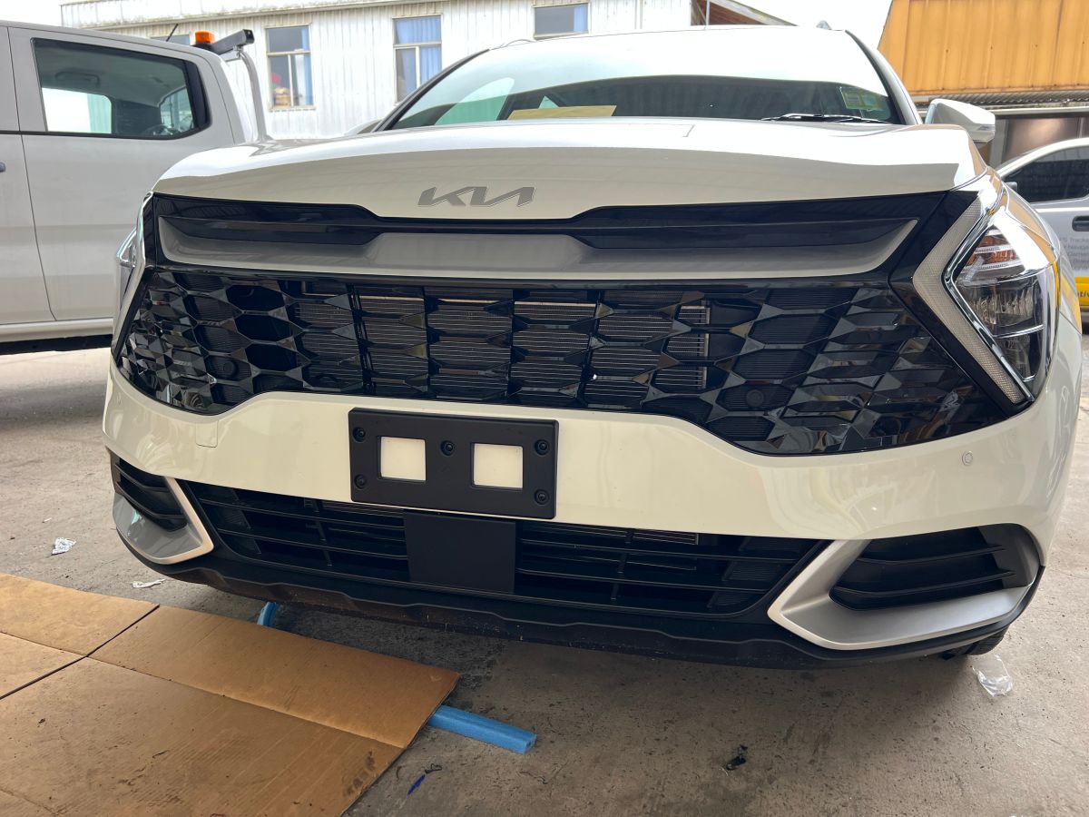 Sportage 2024 Front Parking Sensors | Creative Installations