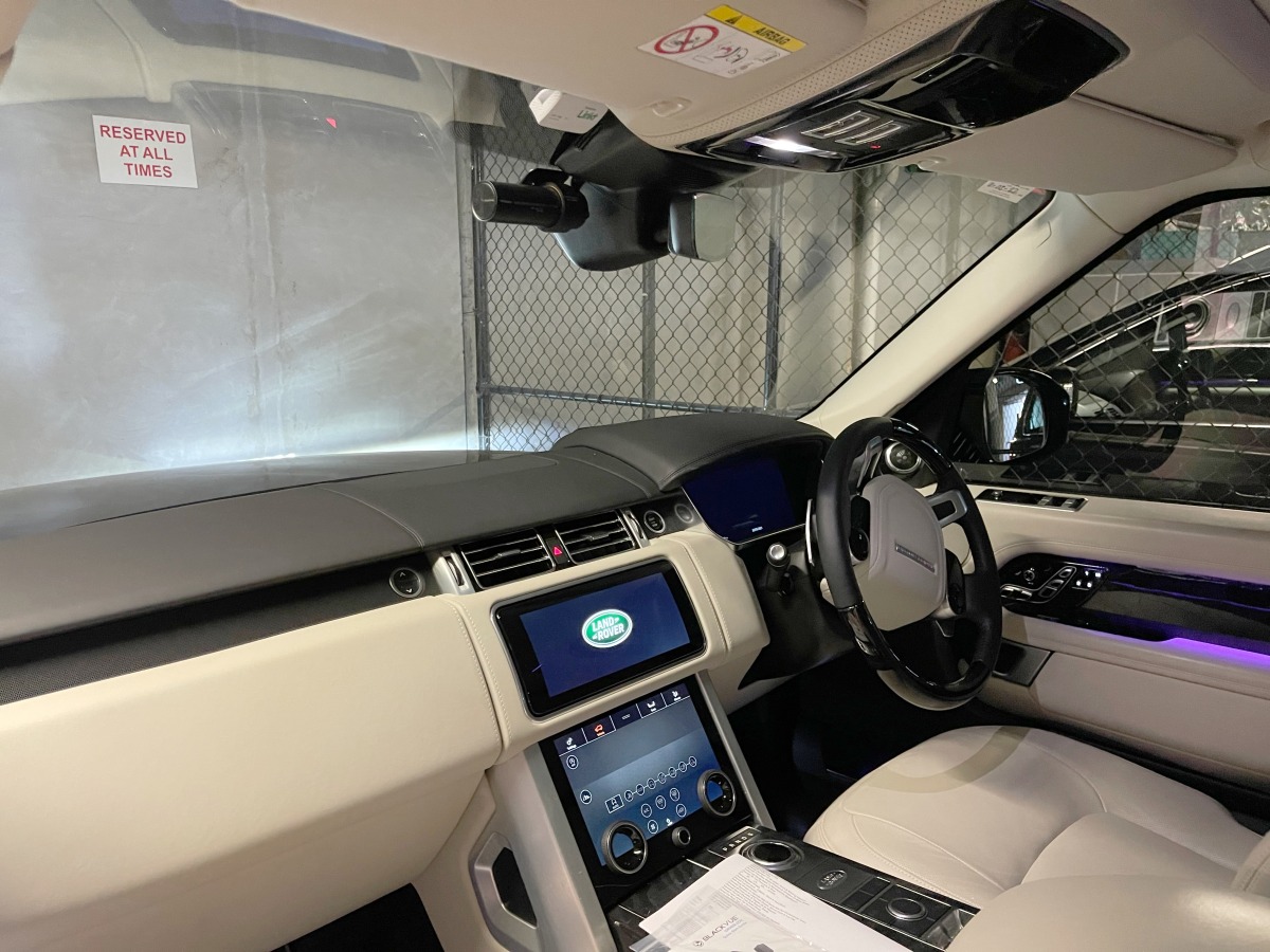 Range Rover 2020 BlackVue DR900X-2CH Dash Cameras | Creative Installations