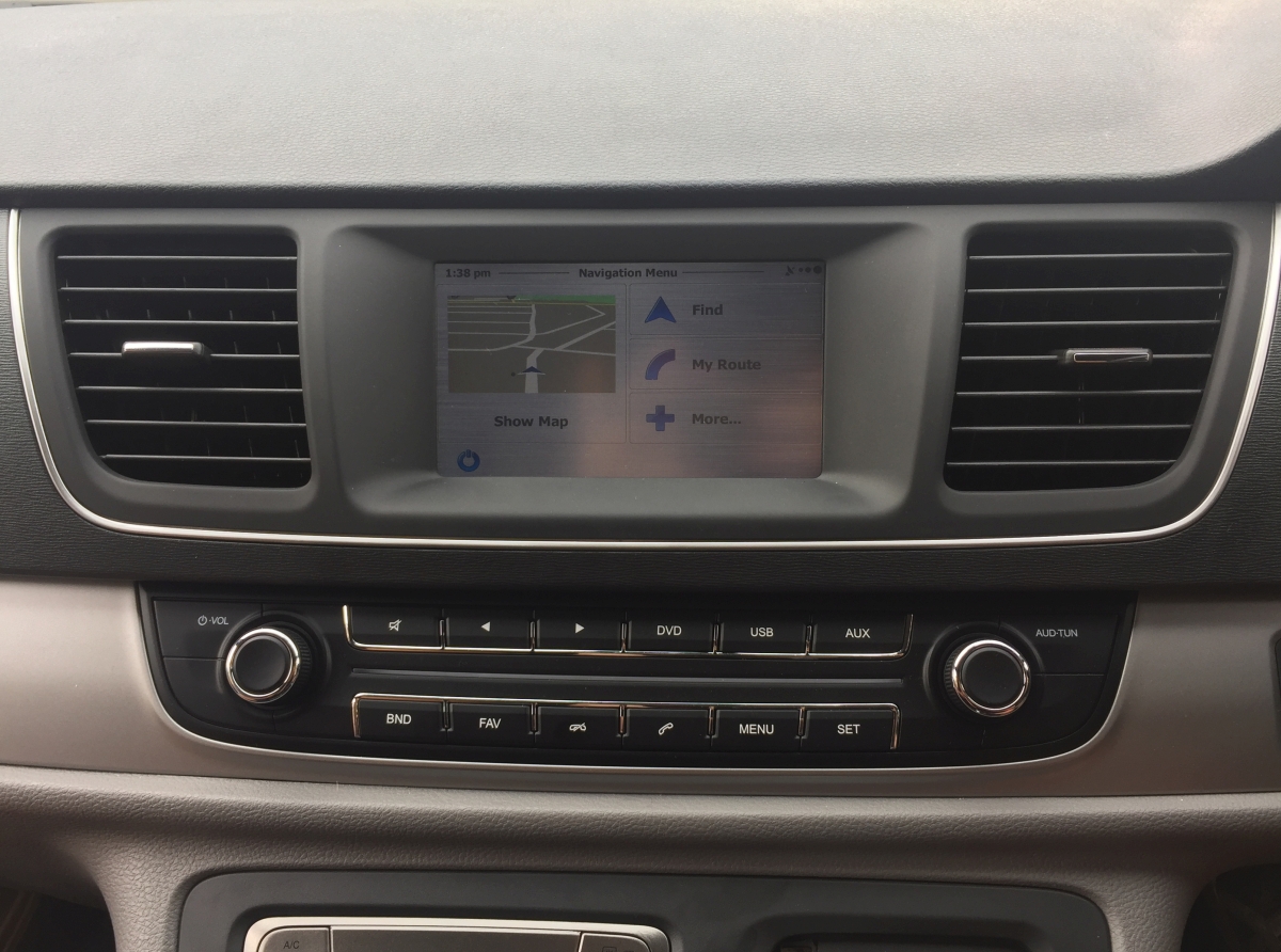 G10 2016 Integrated GPS Navigation System | Creative Installations