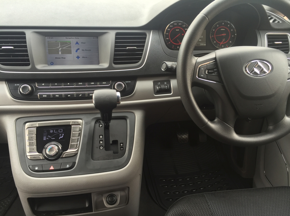 G10 2016 Integrated GPS Navigation System | Creative Installations