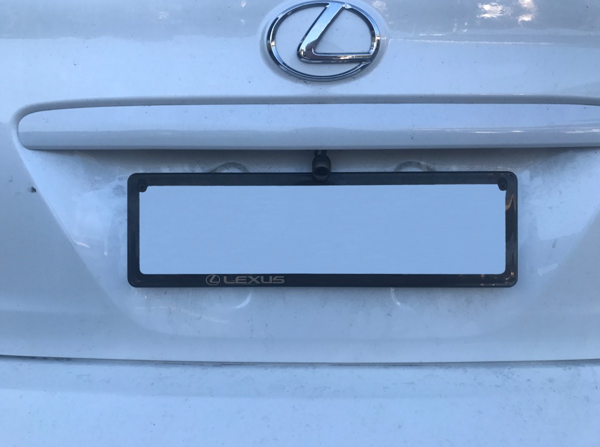 ES300 2003 Reverse Camera | Creative Installations