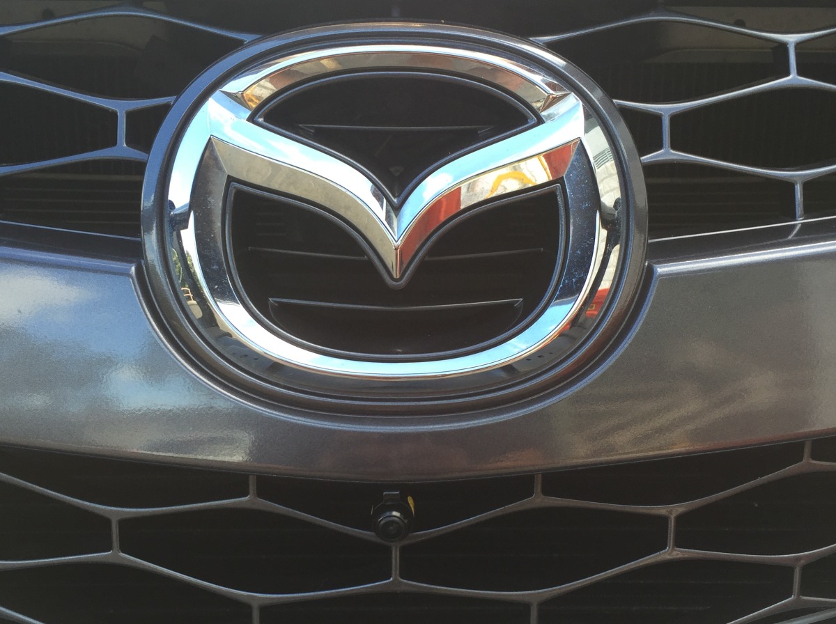 BT-50 2015 Front Camera | Creative Installations