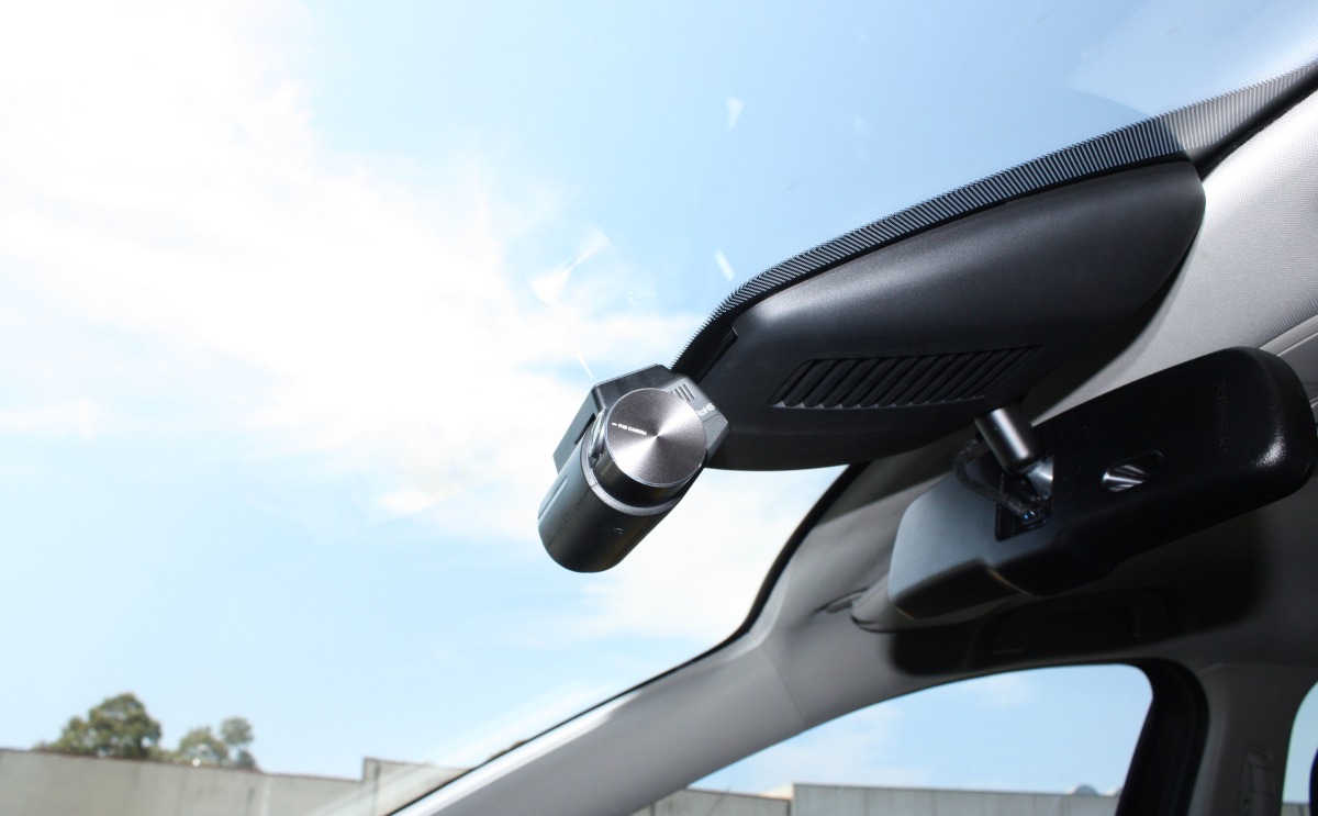 CX-9 2017 THINKWARE F750 Dash Camera | Creative Installations