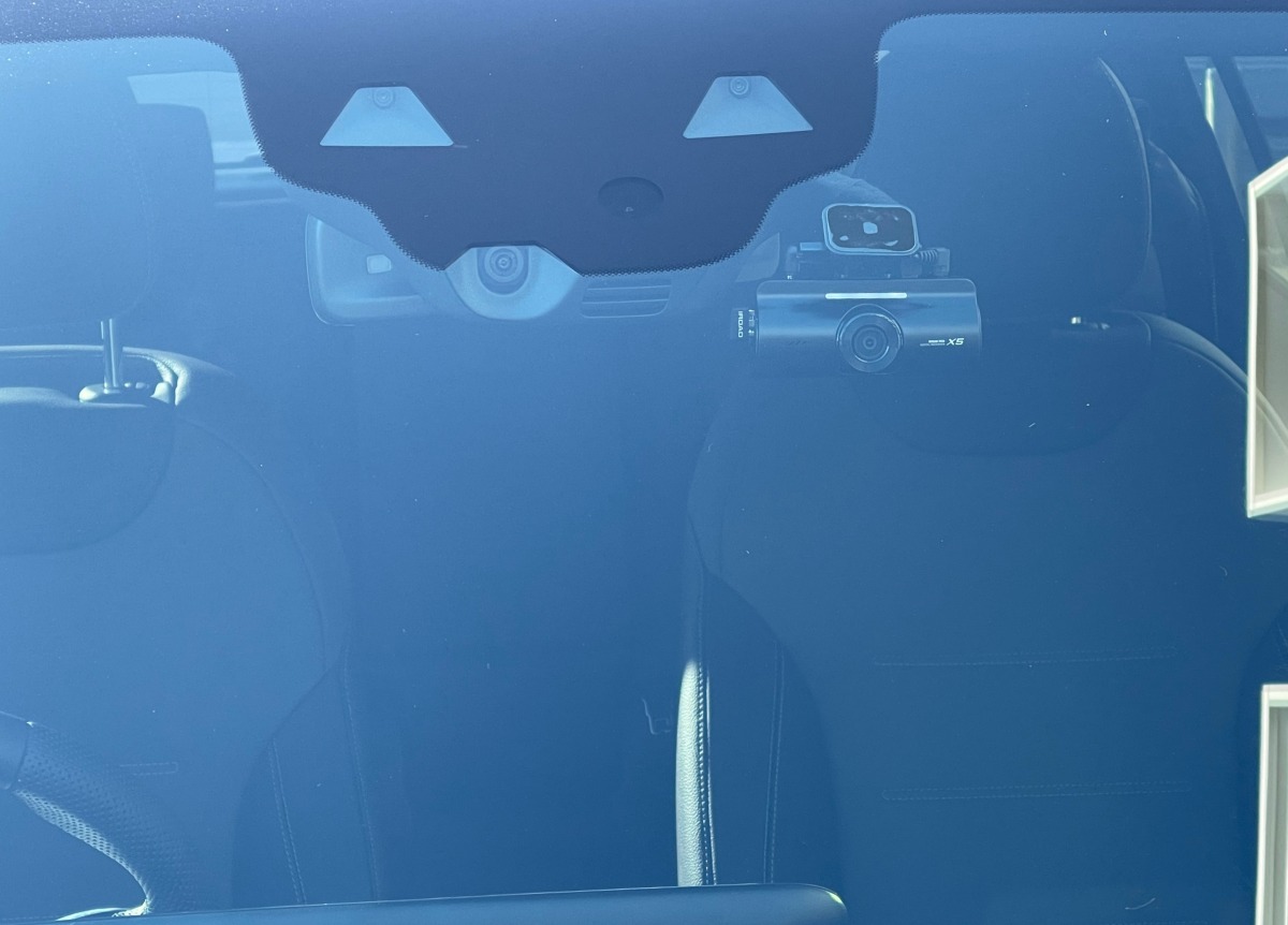 GLB35 AMG 2021 IROAD X5 Dash Cameras | Creative Installations