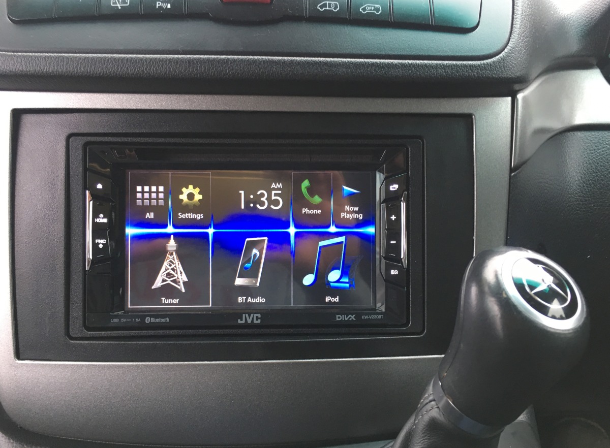Valente 2013 JVC KW-V230BT Head Unit | Creative Installations