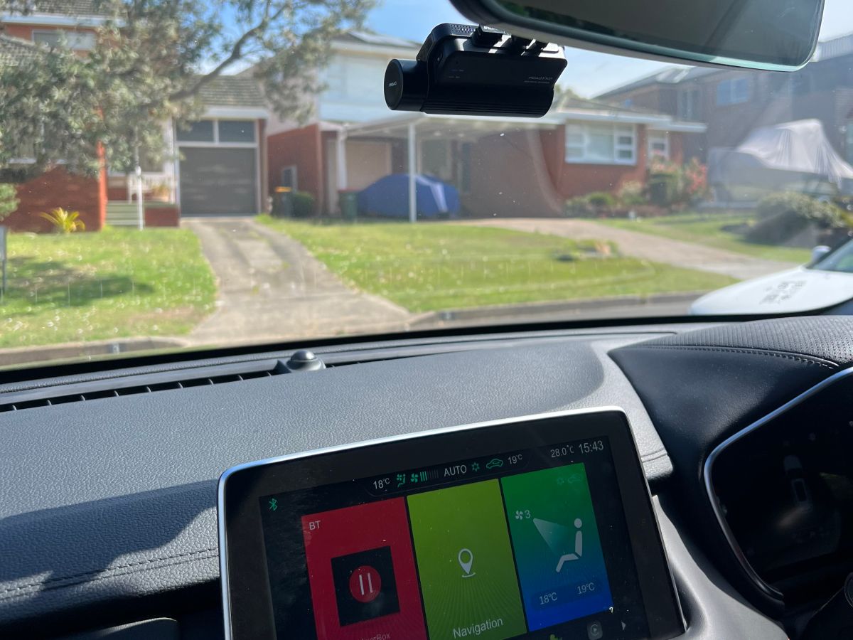 HS 2023 IROAD QX2 Dash Cams | Creative Installations