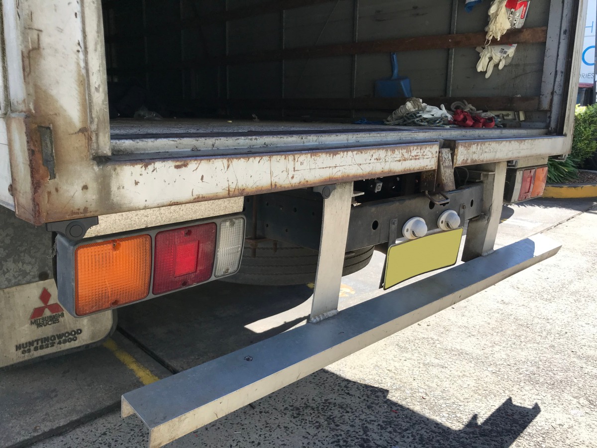 Fuso Canter Truck 2005 Reverse Parking Sensors - Beeping | Creative ...