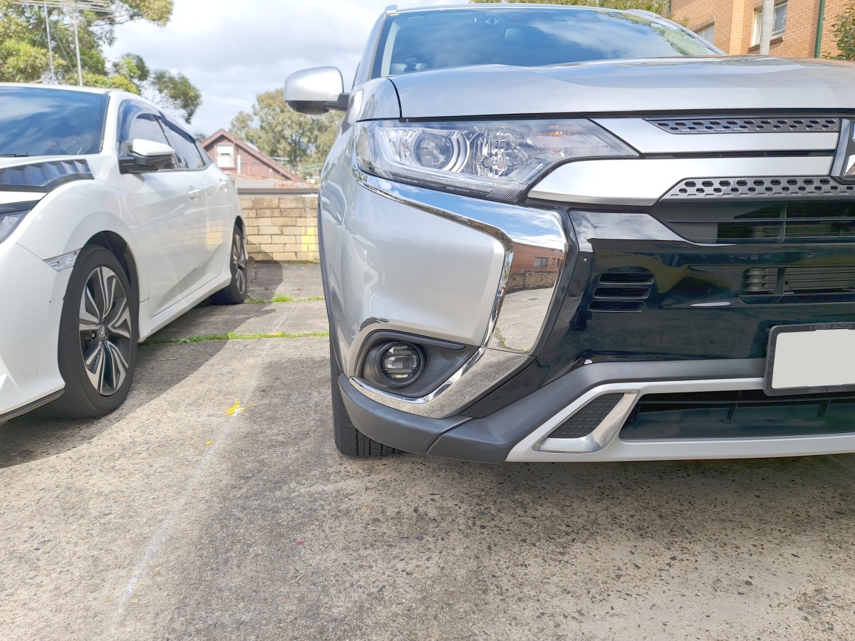 Outlander 2020 LED Fog Lights | Creative Installations