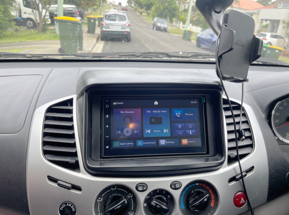 Triton 2011 Mongoose Q-U720AC Head Unit | Creative Installations