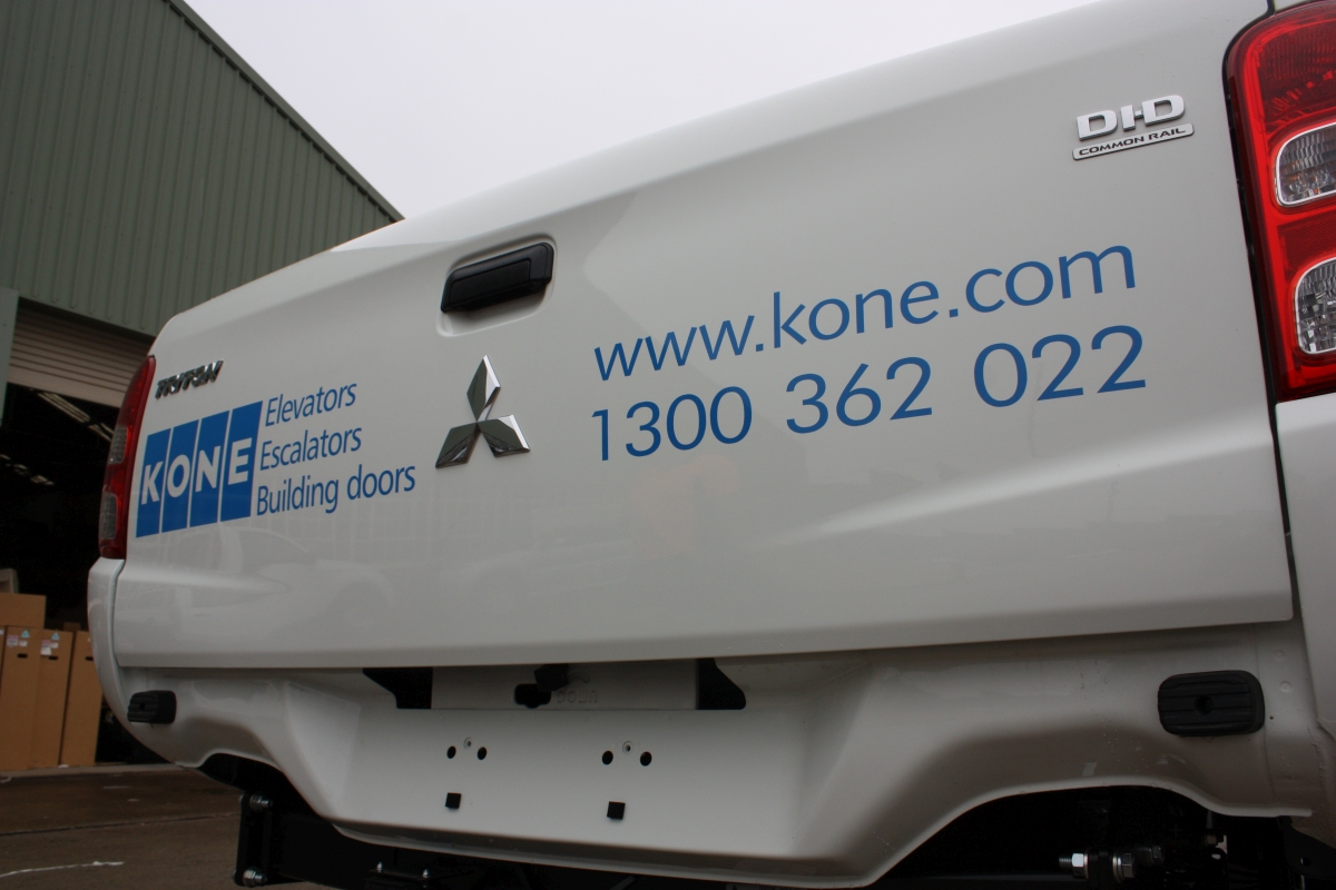 Triton 2016 Minibox Reverse Camera | Creative Installations