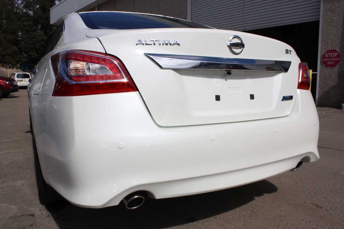 Altima 2016 Reverse Parking Sensors - Beeping | Creative Installations