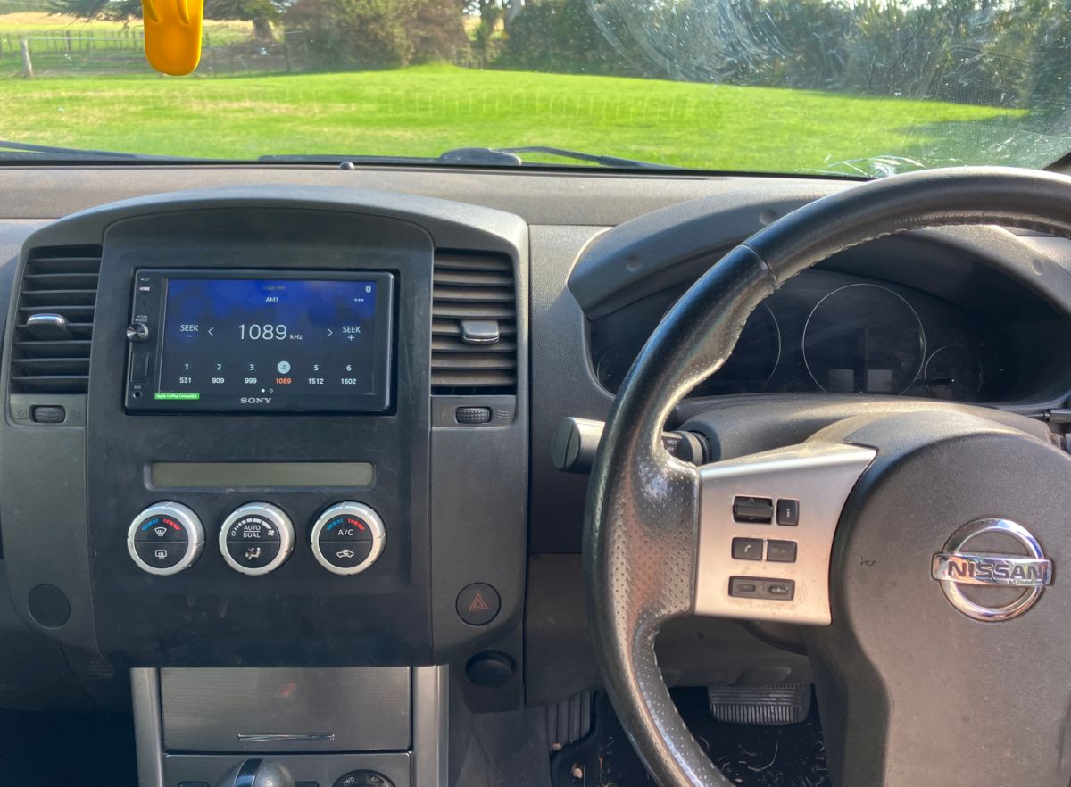 Navara 2012 Sony XAV-AX1000 Head Unit | Creative Installations