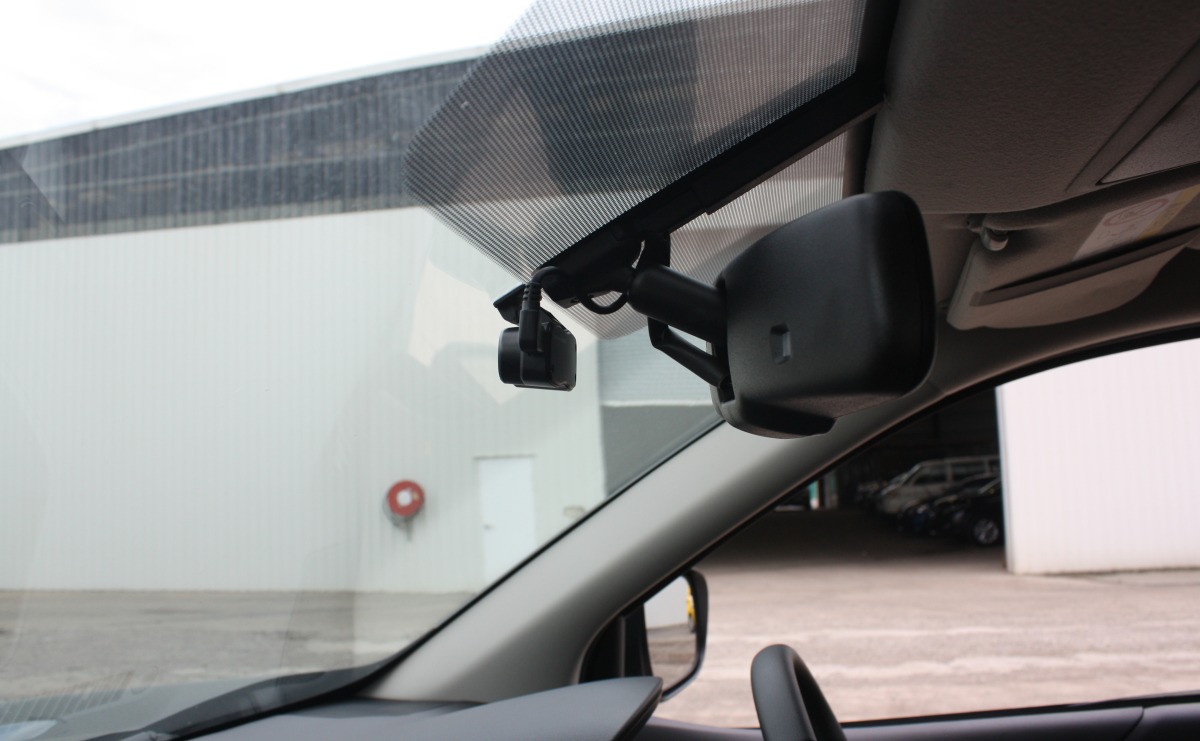 Navara 2017 eCELL Dash Cameras | Creative Installations