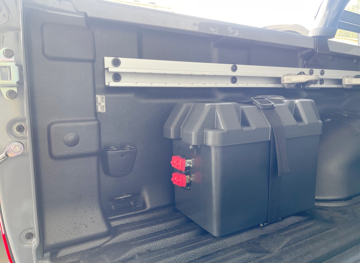 Navara 2022 Narva Dual 12V Power Sockets | Creative Installations