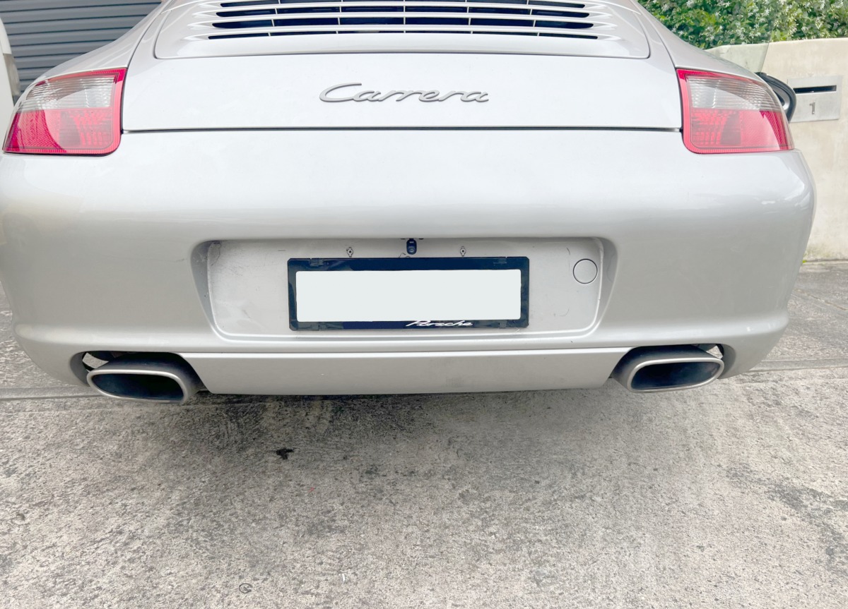 911 Carrera 2005 Reverse Camera | Creative Installations