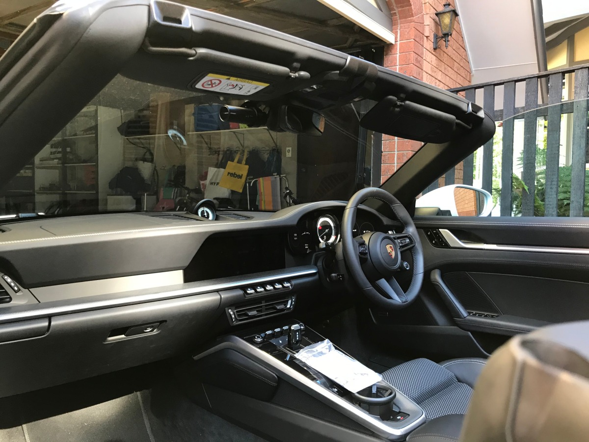 911 Carrera 4S 2019 BlackVue DR900S-1CH Dash Camera | Creative ...