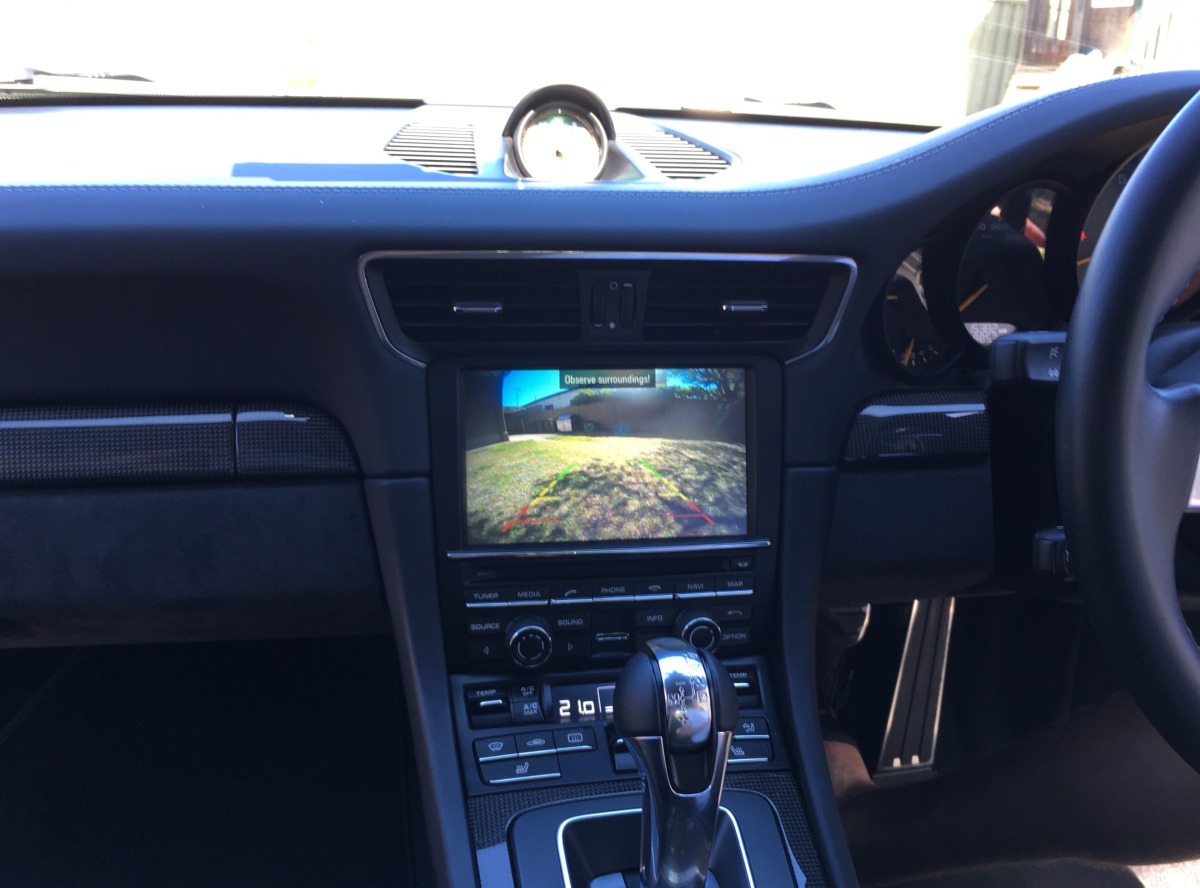 911 GT3 2015 Integrated Reverse Camera | Creative Installations