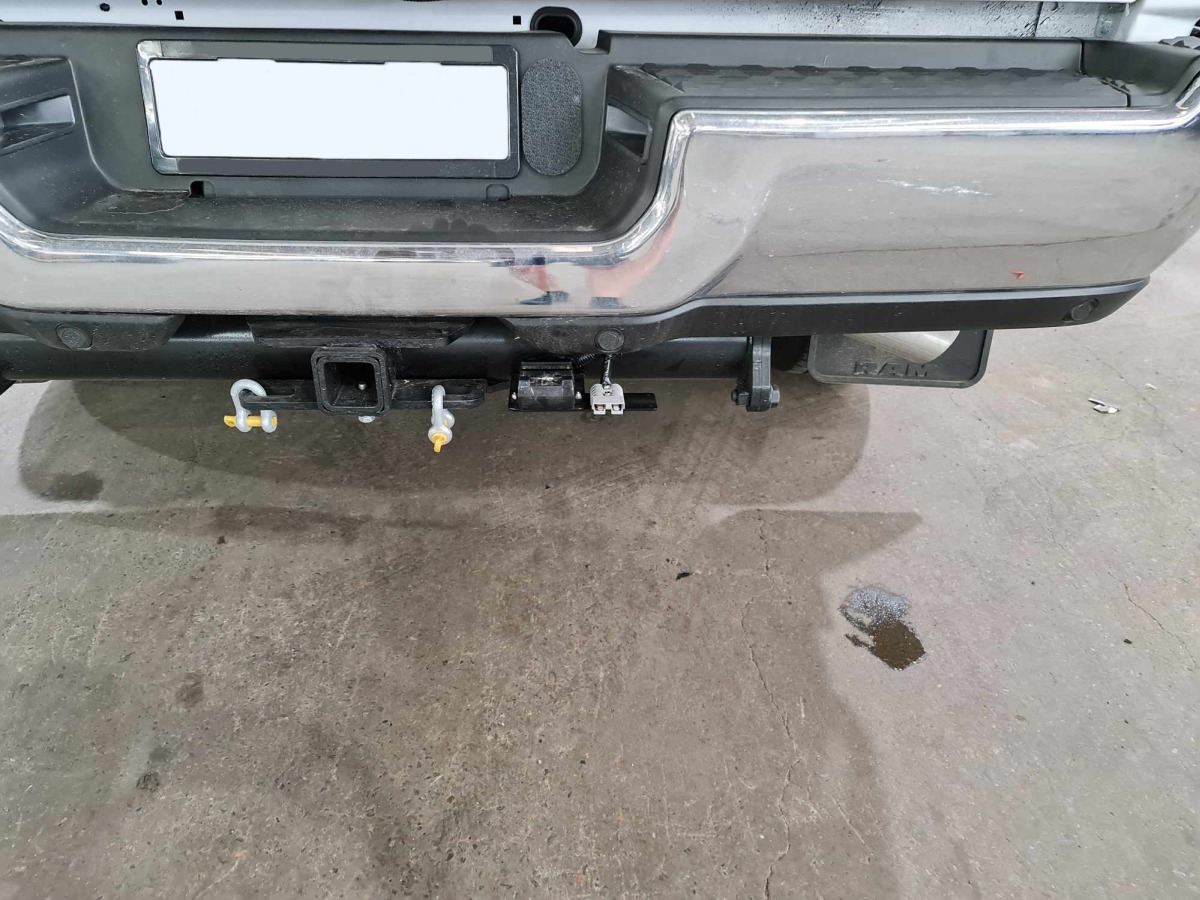 Ram 2500 2021 Anderson Plug | Creative Installations