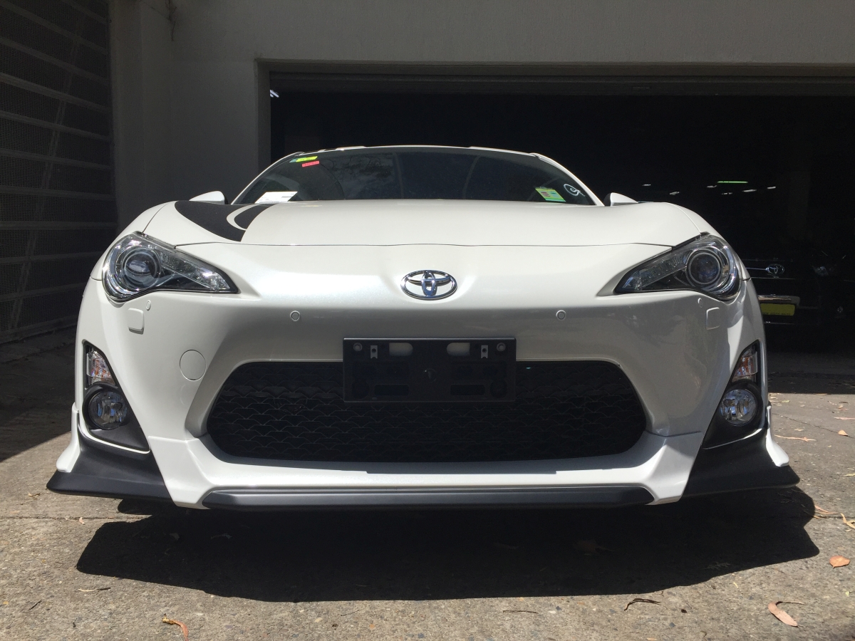 86 Blackline Edition 2016 Front Parking Sensors | Creative Installations