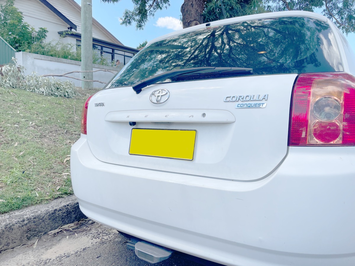 Corolla 2004 Kenwood CMOS-130 Reverse Camera | Creative Installations