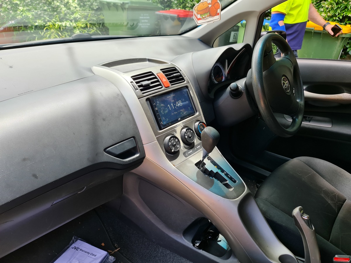 Corolla 2008 JVC KW-M560BT Head Unit | Creative Installations
