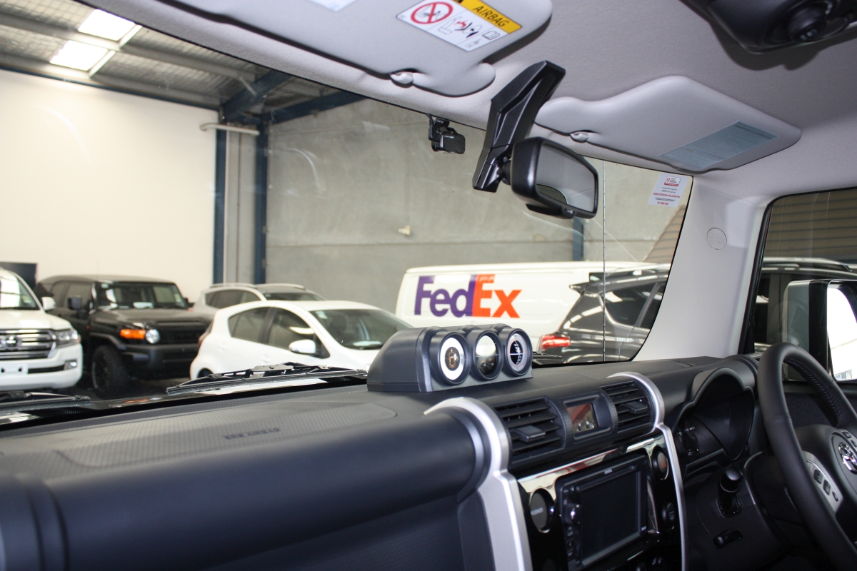 FJ Cruiser 2016 eCELL Dash Cameras | Creative Installations