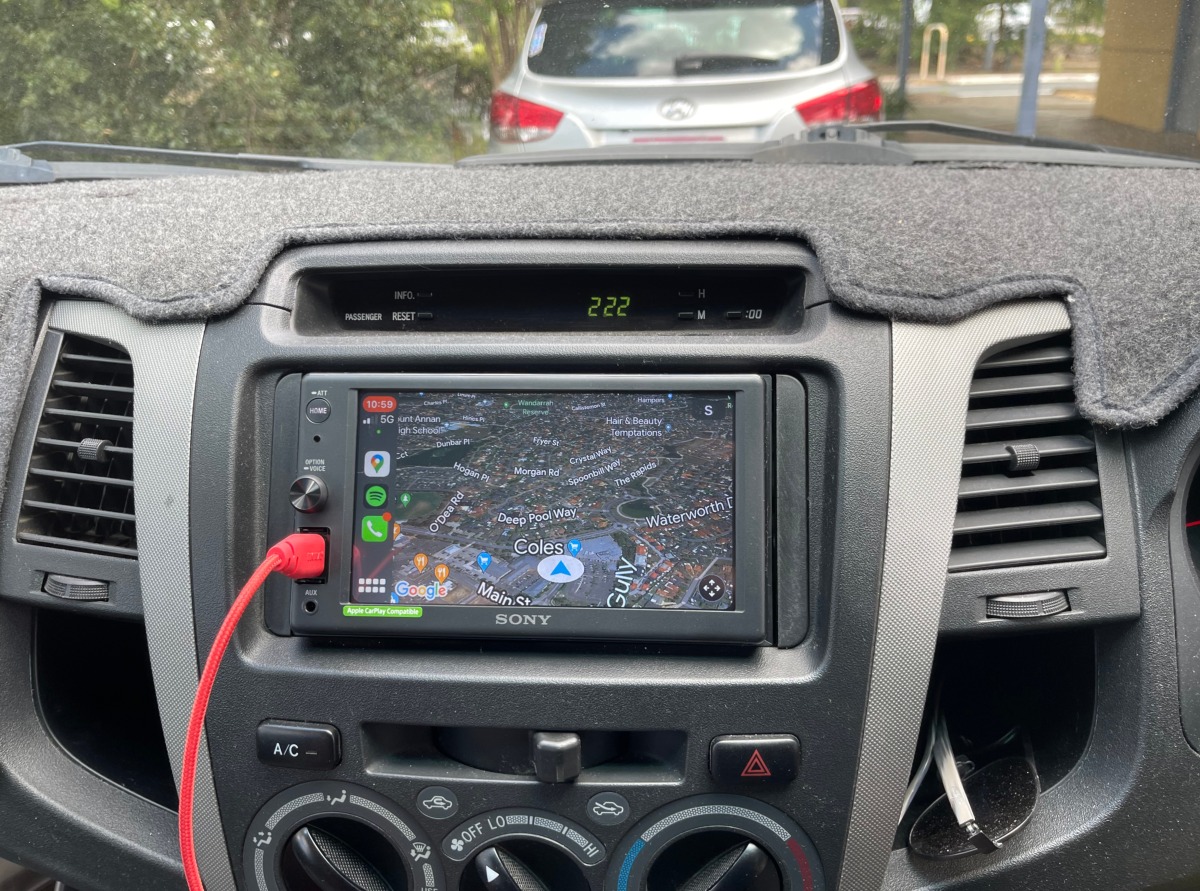 HiLux 2005 Sony XAV-AX1000 Head Unit | Creative Installations