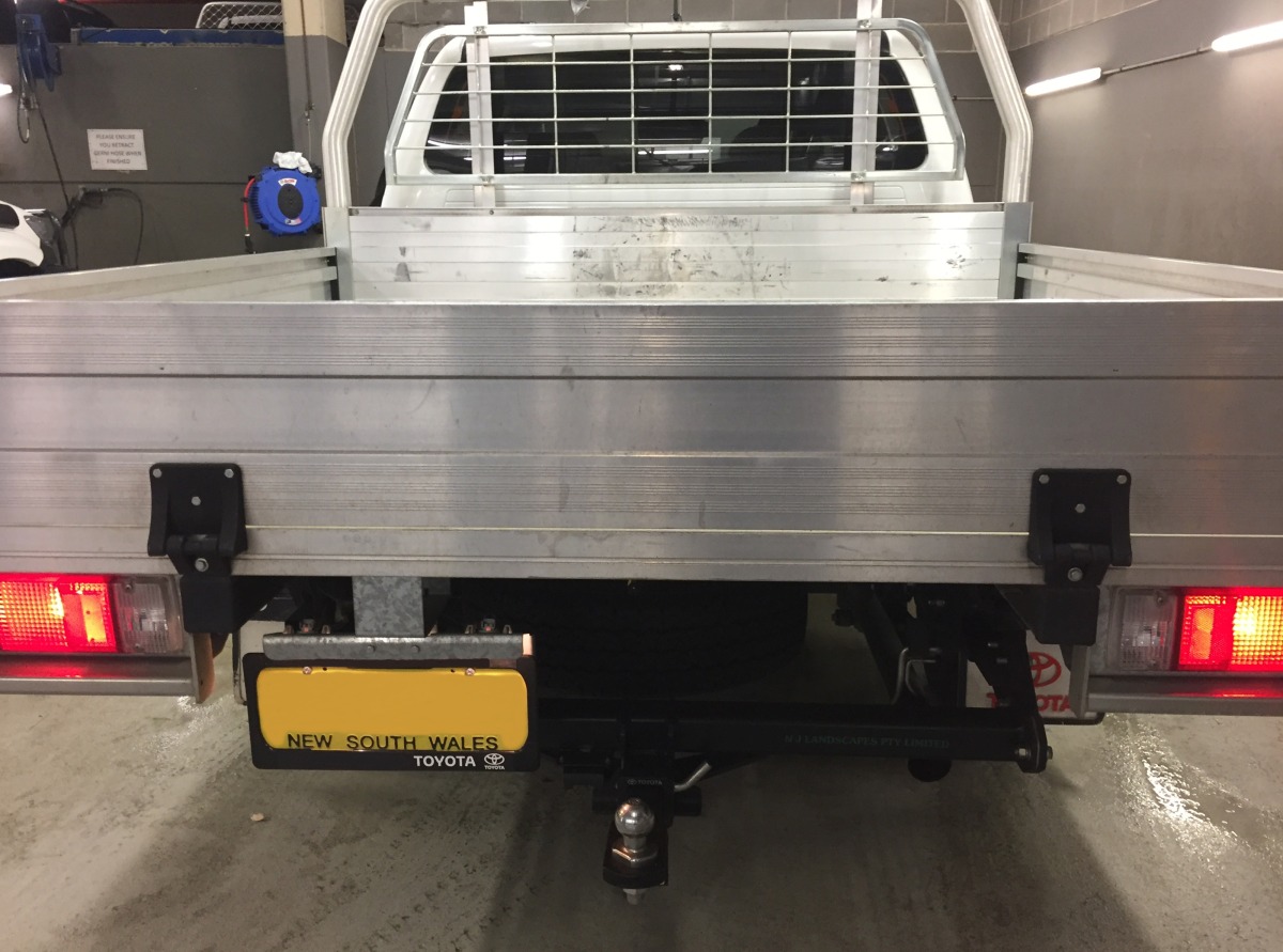 HiLux 2013 Reverse Camera on Alloy Tray | Creative Installations